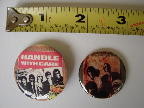 TRAVELING WILBURYS 1988 PINBACKS BUTTON TOM PETTY GEORGE HARRISON DYLAN ...
