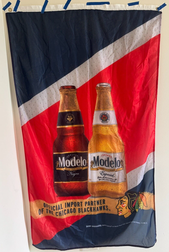 Chicago Blackhawks Modelo Flag Rare 35" x 58" Official Beer Negra ...