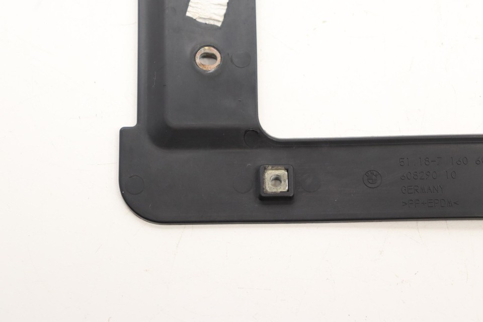 2017 - 2024 MINI COUNTRYMAN F60 REAR LIFTGATE LICENSE PLATE BRACKET OEM ...