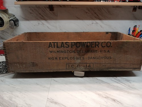 Wooden Atlas Powder High Explosives Crate Dynamite Wood Box Wilmington ...