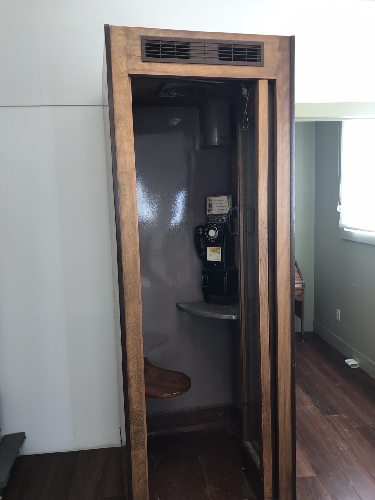 1953 Wood Phone Booth with Classic Black Rotary Pay Phone | eBay