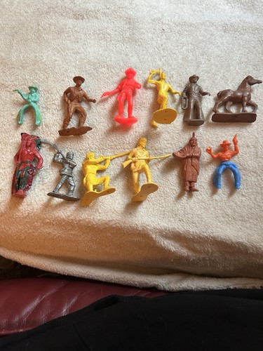 Lot of 12 MARX Tim Mee Etc Vtg Cowboys Indians Davy Crockett Roy Rogers ...