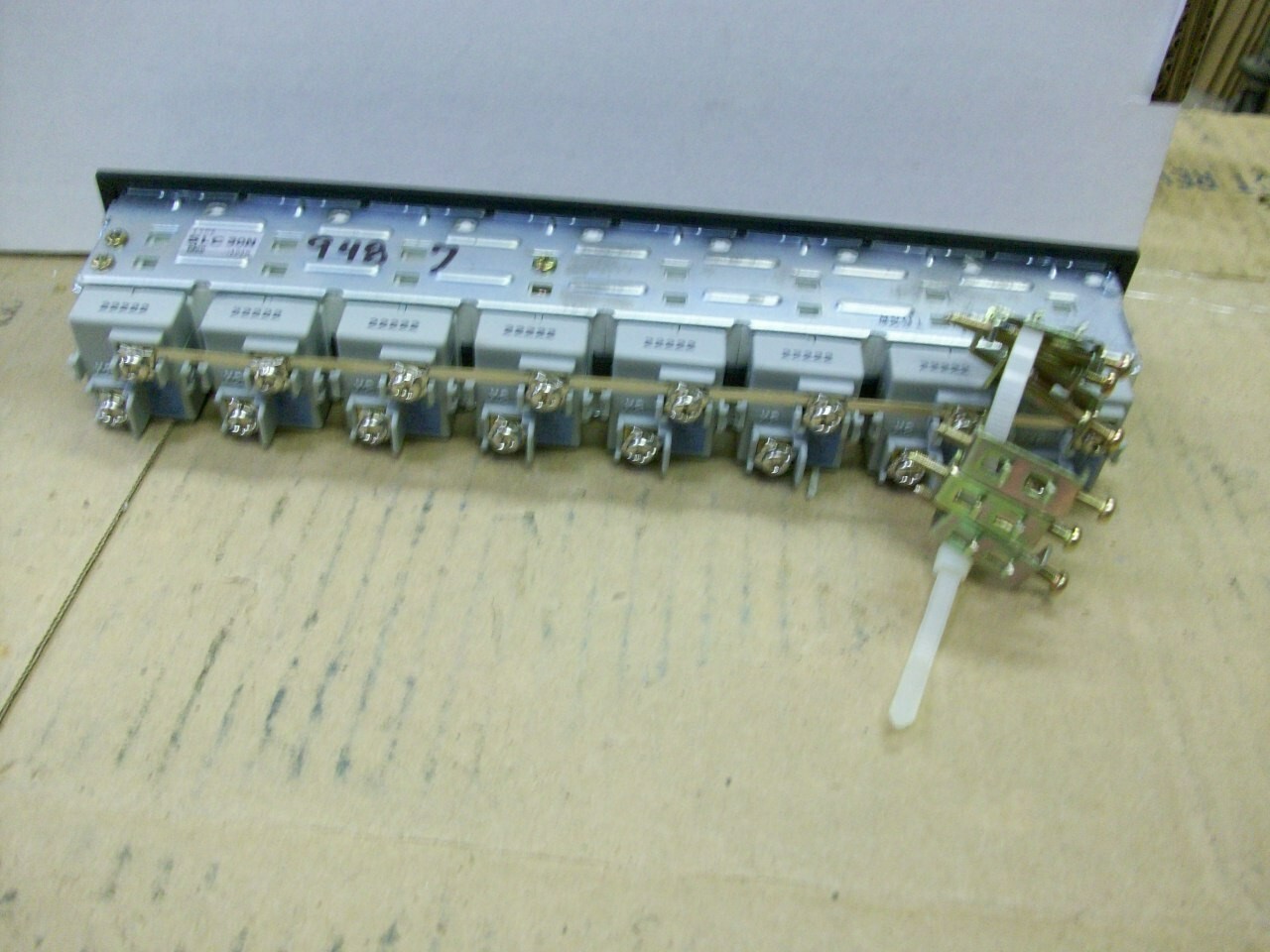 IDEC SLC 30N INDICATOR BLOCK DC24V LED 8 SPOT | eBay