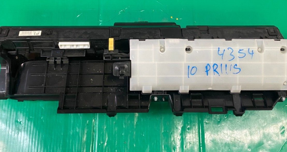REBUILT 2010-2015 Toyota Prius Speedometer Cluster 157k Miles 83800 ...