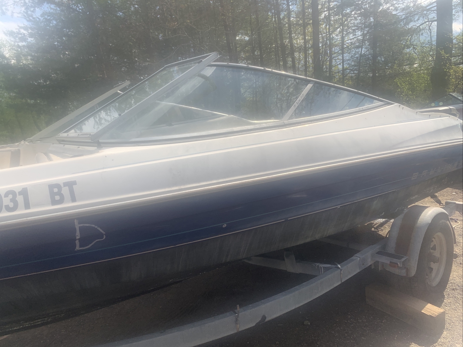 Bayliner Windshield for sale | Only 2 left at -60%