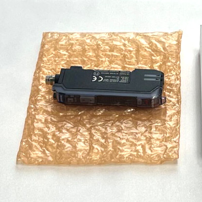 KEYENCE FS-V31CP Sensor Amplifier Fiber Optic Sensor FS-V30 Series | eBay