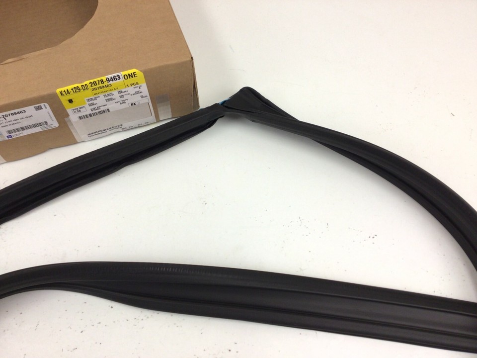 07-13 Chevrolet GMC driver front & rear door upper Weatherstrip New OEM ...