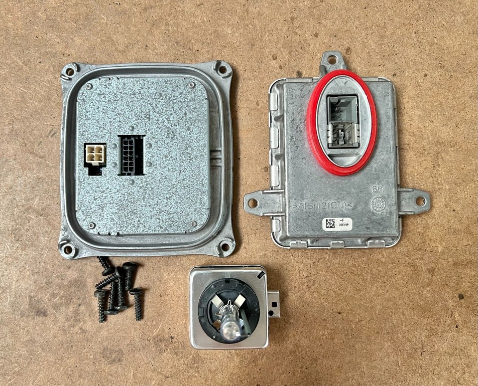 OEM 14-18 Jeep Cherokee Xenon Ballast HID Control Unit LED DRL Module ...