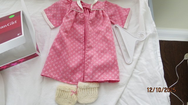 American Girl Doll Samantha Nightgown & Kimono Robe w/slippers in box ...