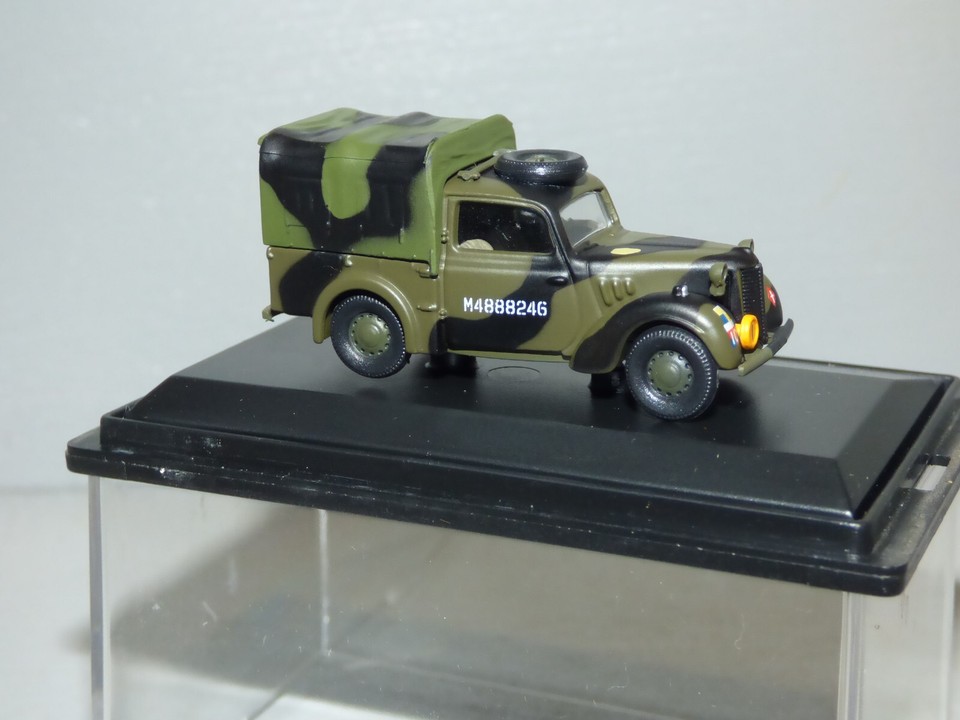 Oxford Models Austin Tilley Army version olive green 1:76 Scale | eBay