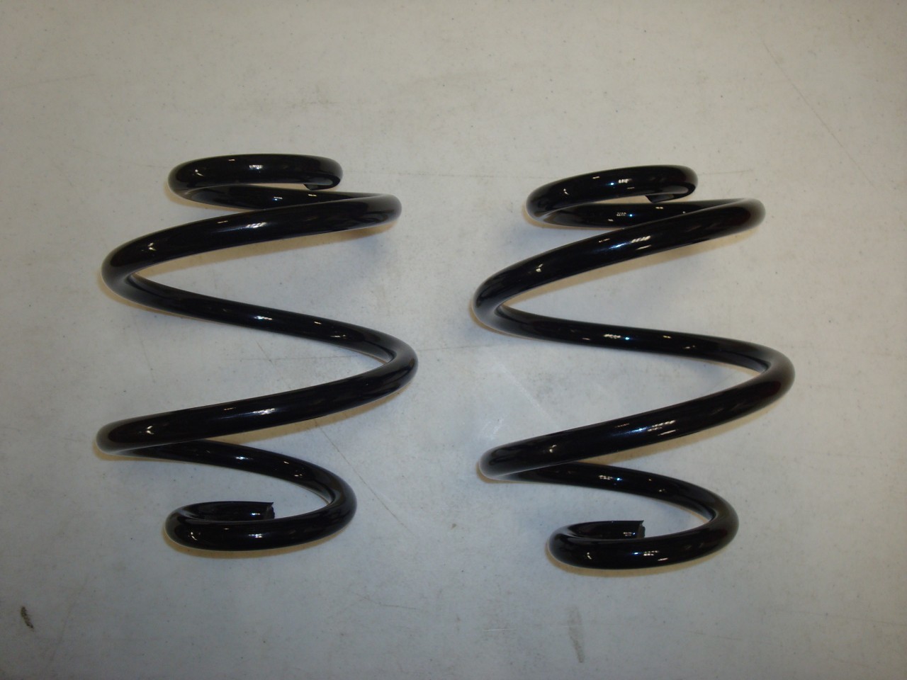 5" Lower Lowering Rear Coil Springs 1960 - 1972 Chevy GMC Truck Pickup ...