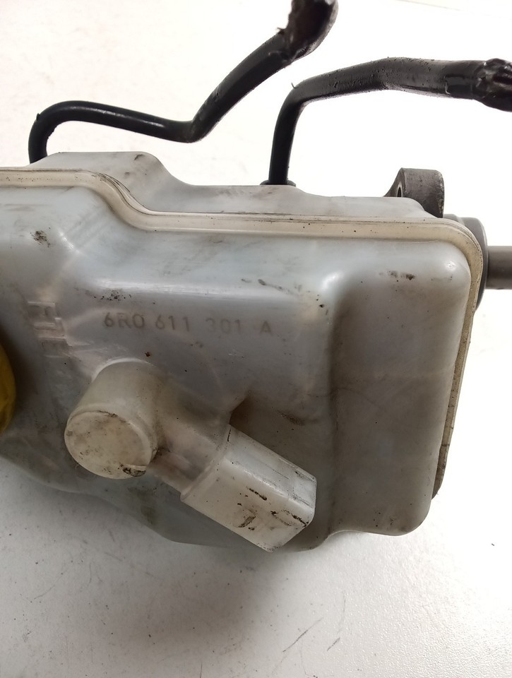 6R0611301A Cilindro principale AUDI/Volkswagen 1 SPORTBACK PH 1 | eBay