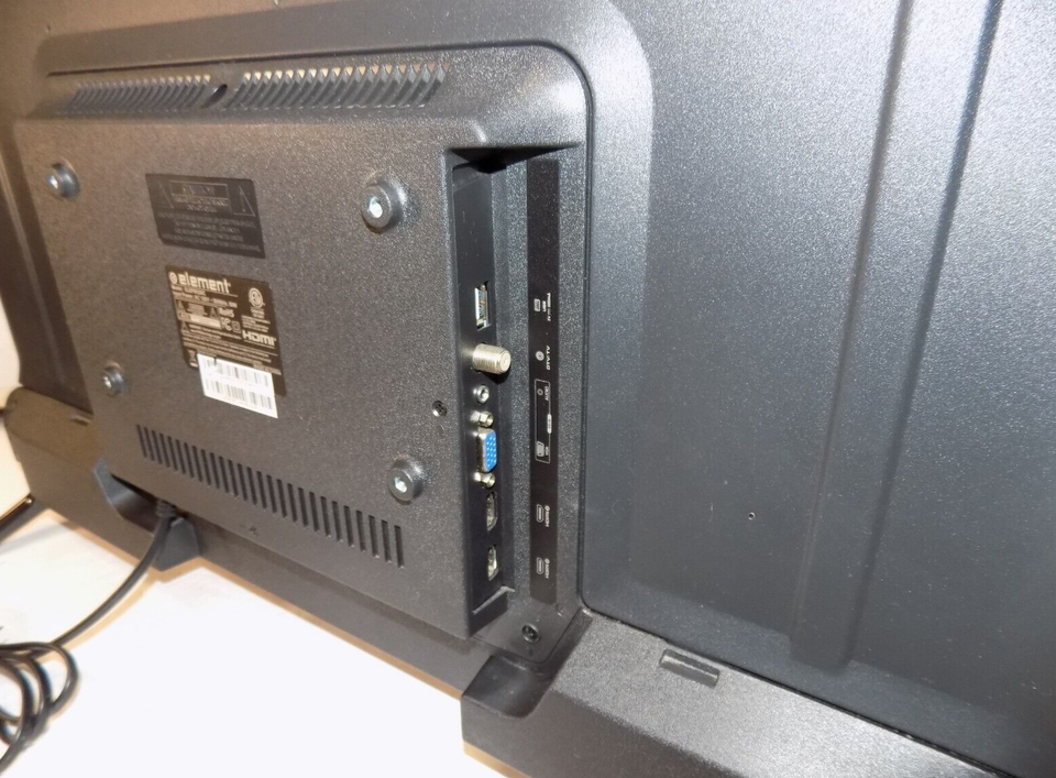 Element ELEFW328C 32" 720p HD LED TV with PC HDMI USB Inputs Remote ...