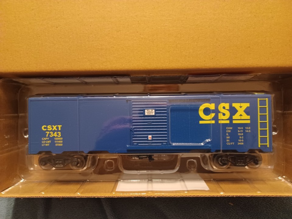 O Gauge Box Car - CSX (blue) - New Item - Never Ran - Free Shipping | eBay