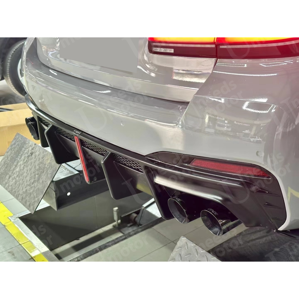 For BMW 2017-23 G30 530i 540i Sedan Gloss Black Rear Bumper Diffuser w ...