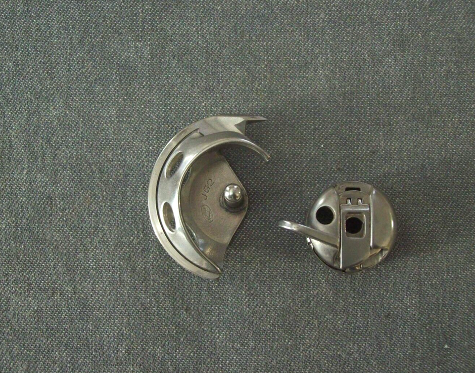 Kenmore 158.13500 Sewing Machine Race, Hook, Bobbin Case, Gears, & Misc ...