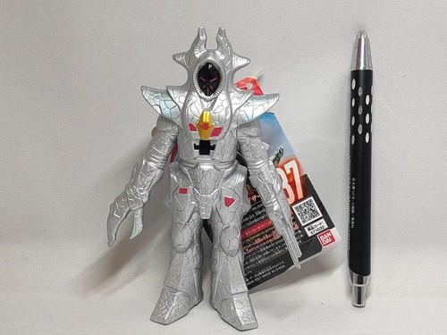 Out Of Print Ultraman Soft Vinyl Ultra Monster Series 137 Death Facer ...