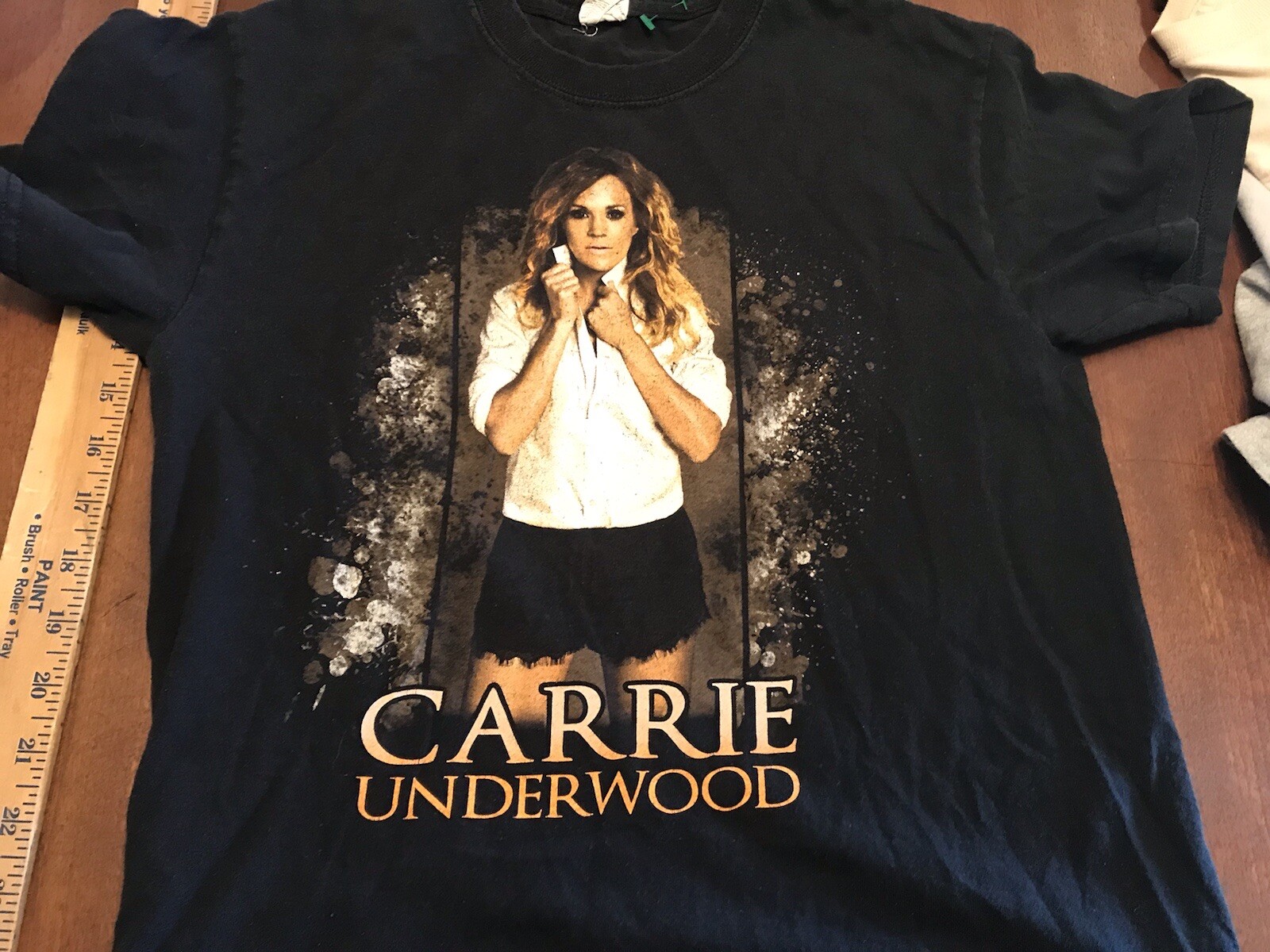Carrie Underwood 2015 Live Summer Tour T-shirt 100% Cotton Unisex Small ...