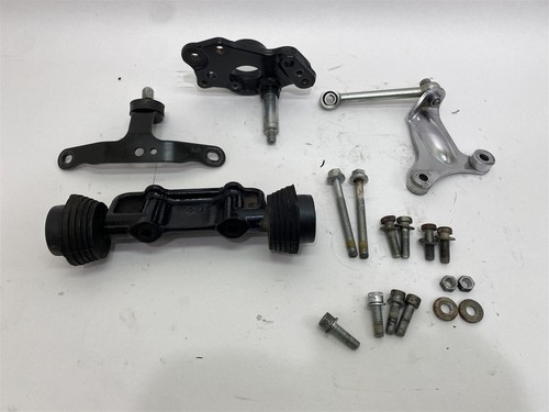 Harley-Davidson 2015 Electra Glide Engine Motor Mounts & Hardware 47159 ...