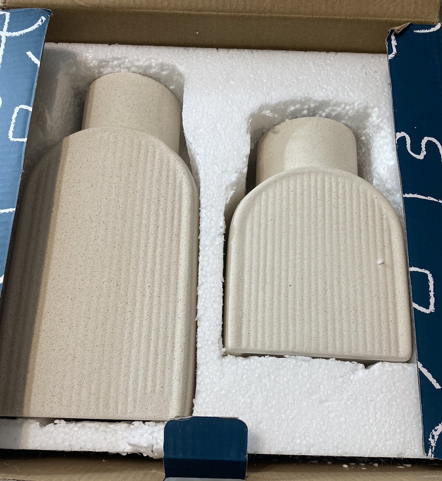 Home Habitat Nordic Ceramic Vases -2 Piece Set, Ribbed Vases Minimalist ...