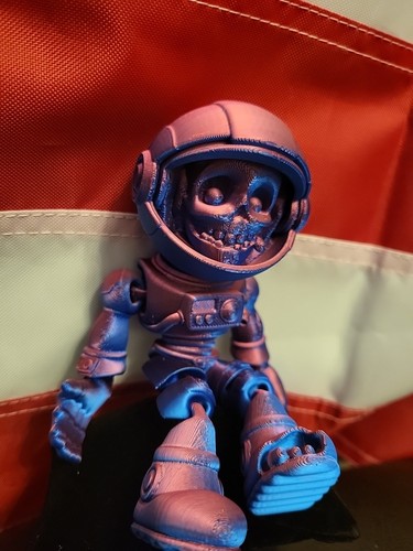 IncredibleArticulated Astronaut Skeleton Collectible Figurine AND ...