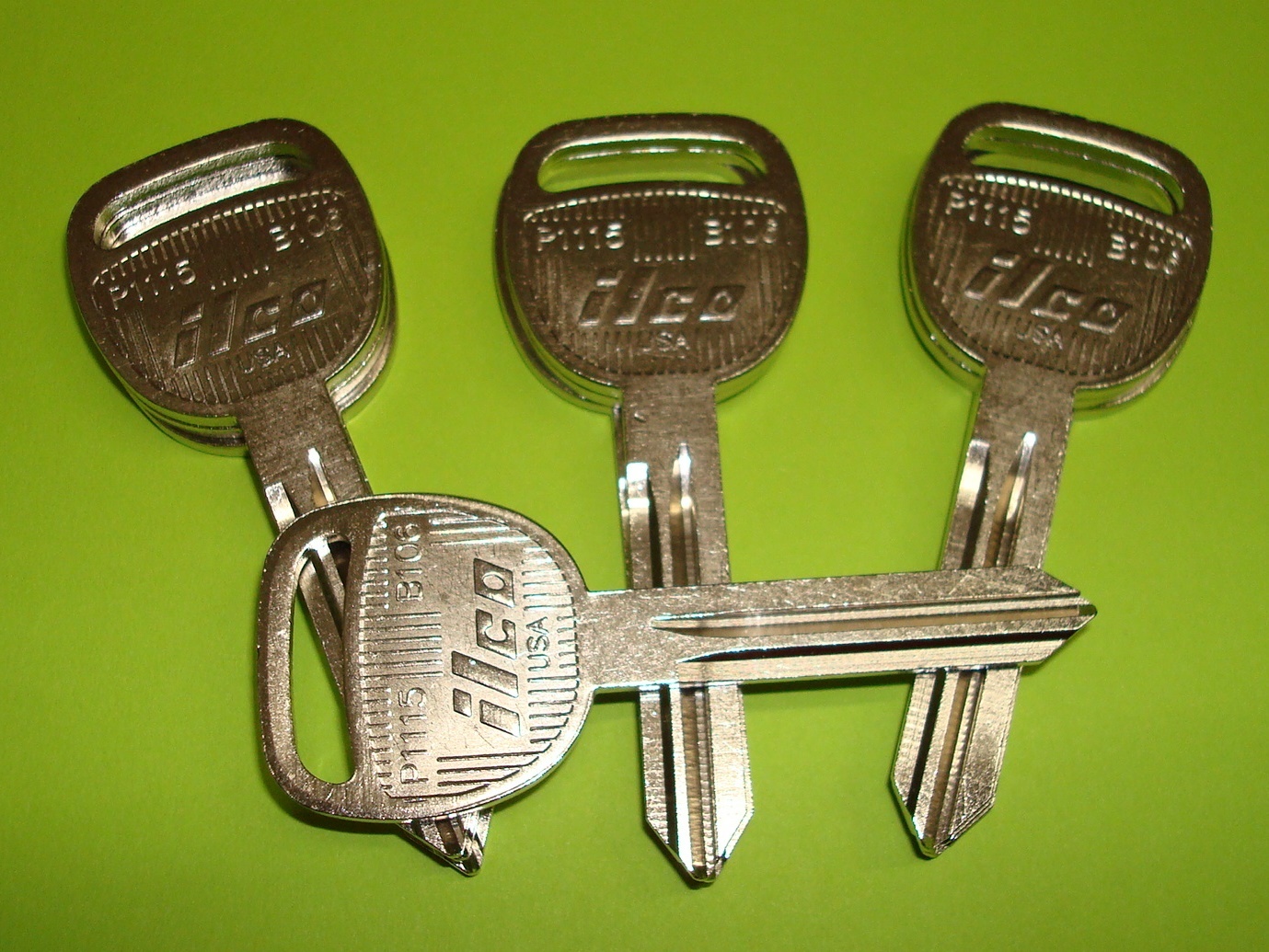 🔑 Auto Dealer LOT OF 10 uncut NEW GM SATURN ION 2003 and up KEY BLANKS ...