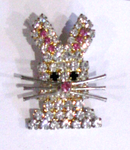 Rhinestone Bunny Rabbit Brooch/Pin, Easter, 1.5" x 1", Bar/Hook Closure ...