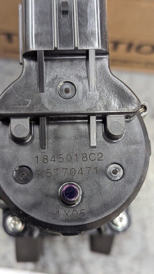 1842593C92 International Genuine EGR Valve Kit DT466E DT530E I313 New ...