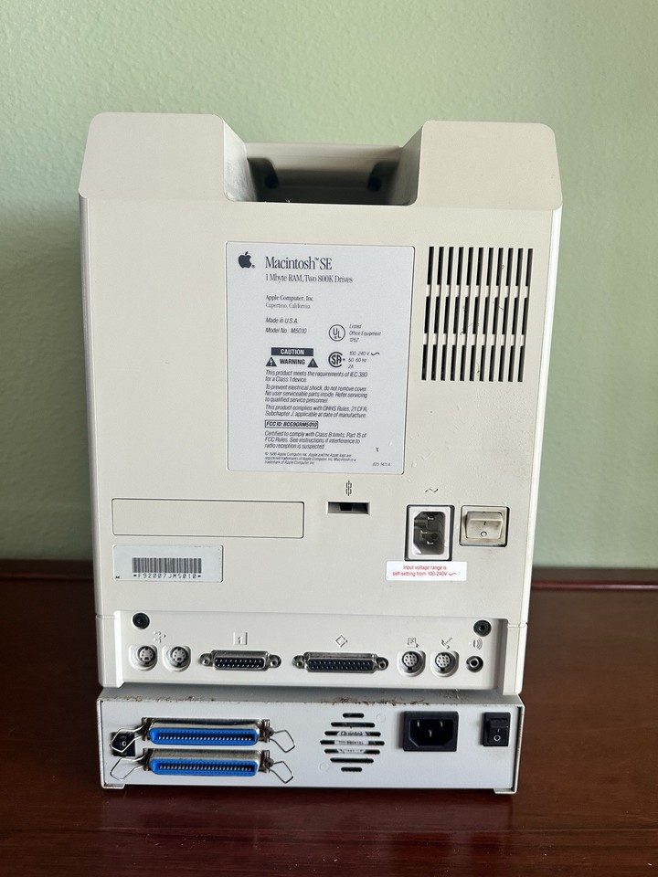 Vintage 1980s APPLE MACINTOSH SE M5010 Computer w/ Power User Ports And ...