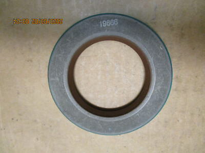 NEW CR (SKF) METRIC OIL SEAL 19666, VITON LIP, 50 X 80 X 8 MM. | eBay