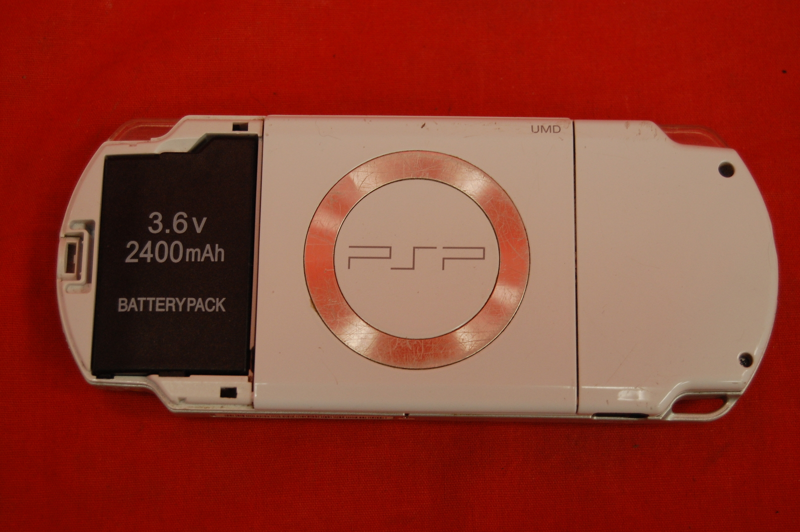Sony PSP 2000 PlayStation Portable Handheld Core System White 0505