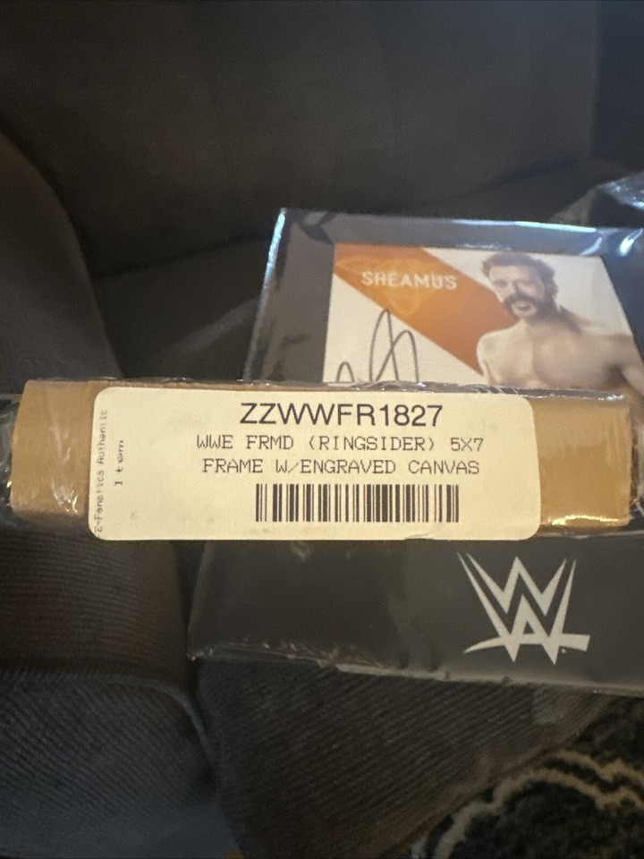 WWE SHEAMUS HAND SIGNED AUTOGRAPHED 8X10 PHOTO W/BONUS | eBay