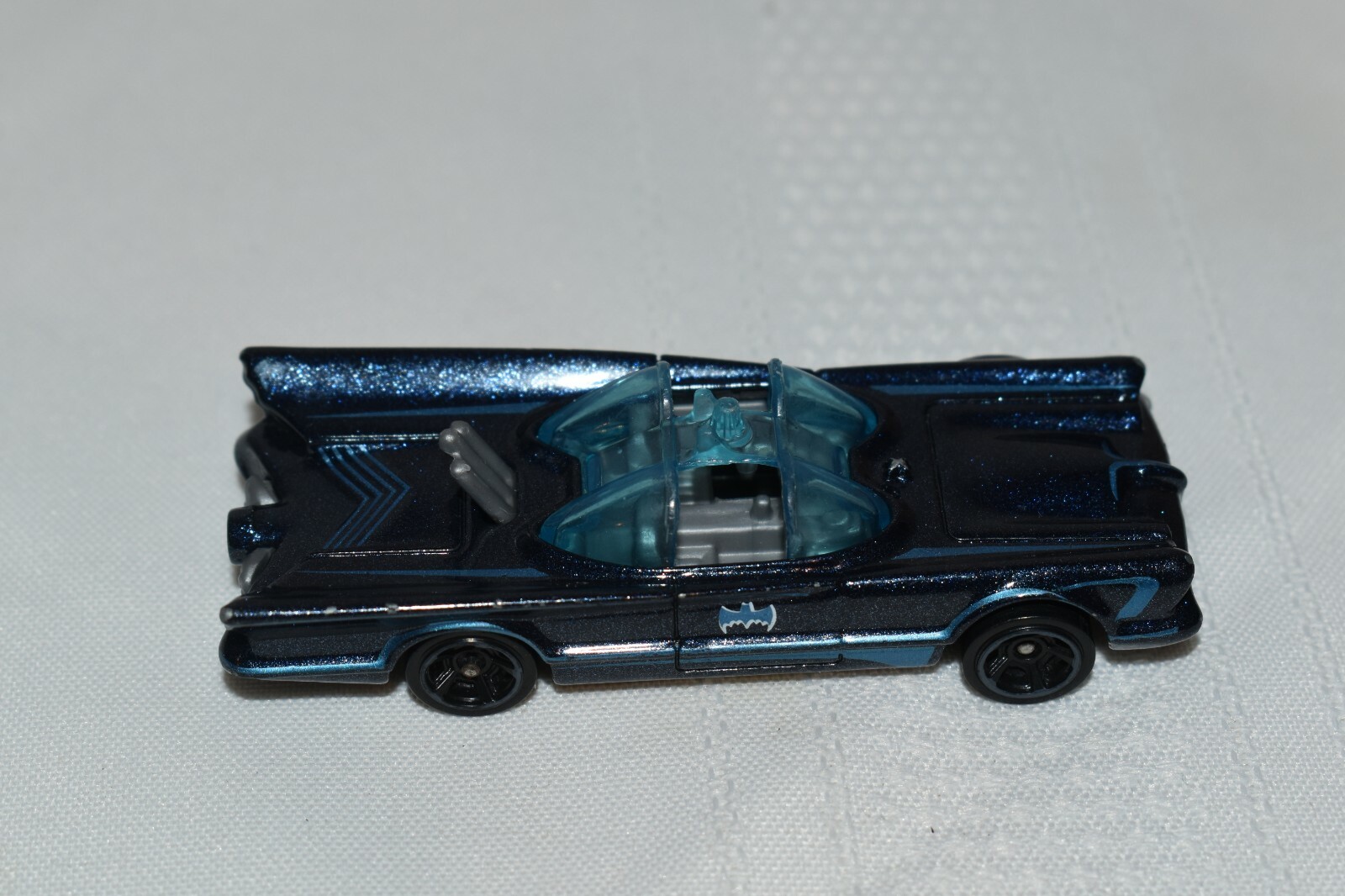 Hot Wheels TV Series Batmobile Blue Bat Tampo K6147 L23, Made in ...