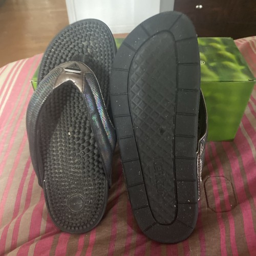 Kenkoh Size 8 39 Spirit V Massage Sandals Metallic Thong Flip Flops ...