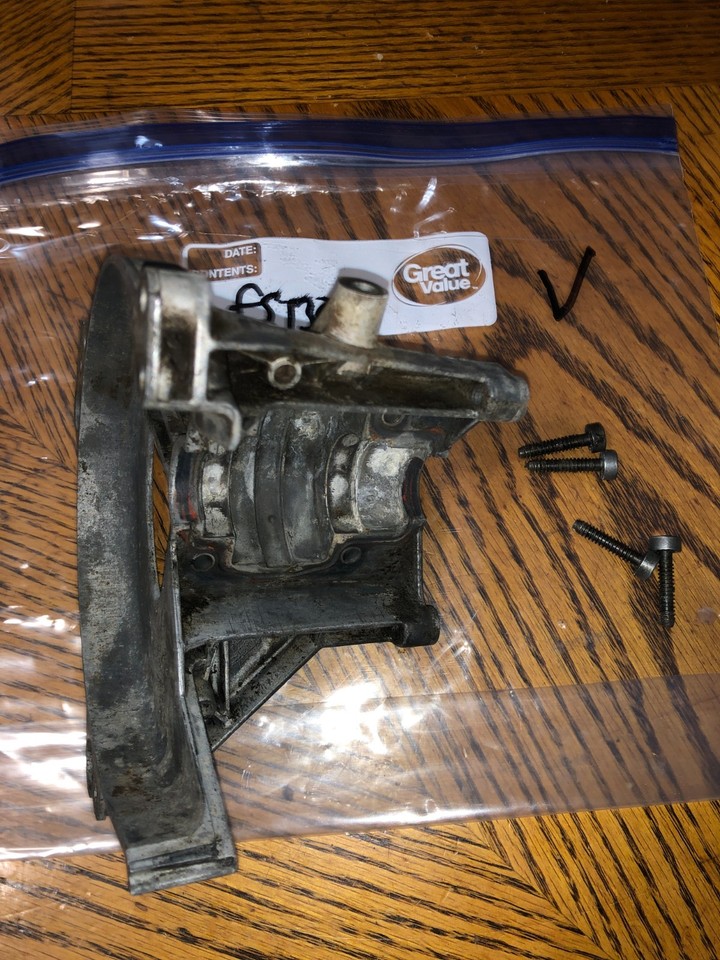 STIHL FS130 FS100 FS90 FS 110 CRANK CASE PAN ENGINE BASE W/ BOLTS OEM V ...