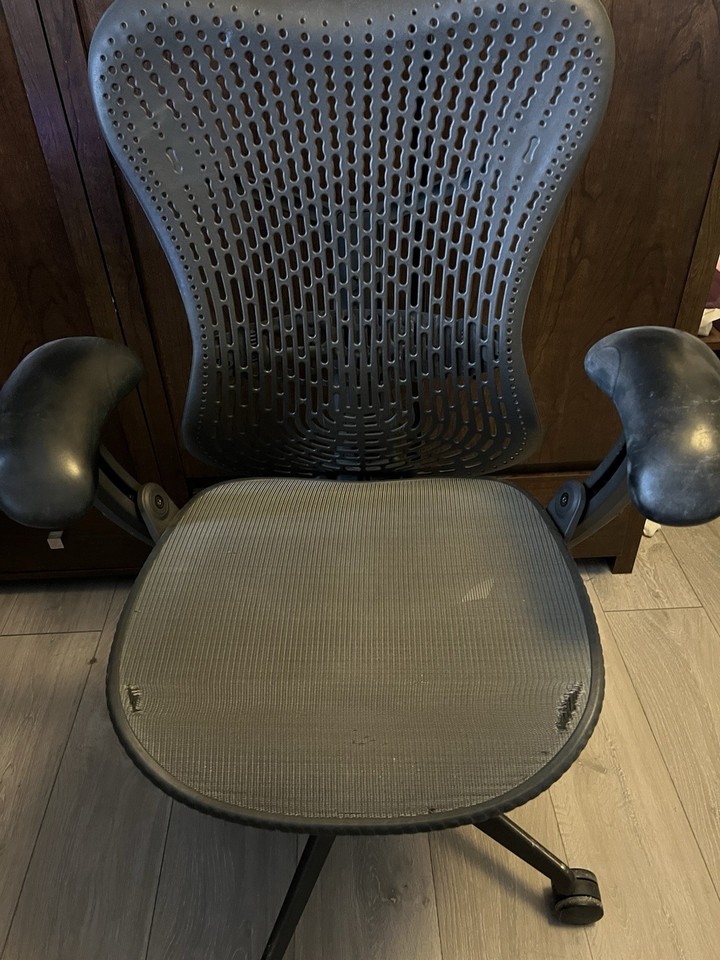 Herman Miller Mirra Triflex Office Chair Grey Frame Mesh Used | eBay UK