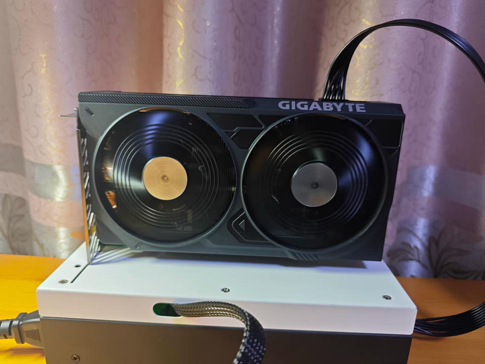 eGPU OCuLink External GPU Dock PCIe 4.0 x4 550W TGX Compatible | eBay