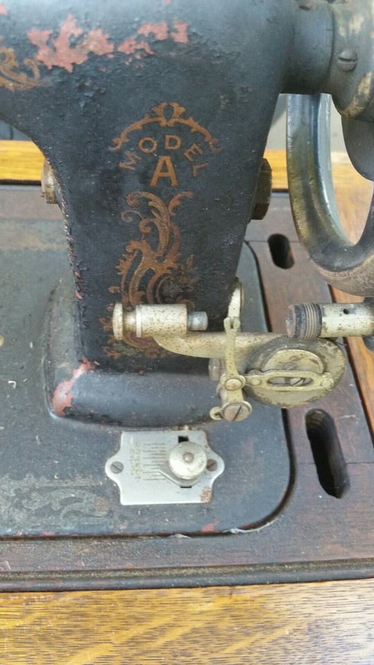 ANTIQUE Minnesota Model A Sewing Machine with cabinet/base | eBay