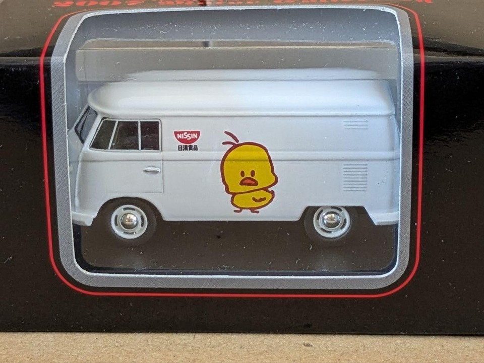 Kyosho 1/64 VW Van Ramen Car Set Maruchan Nissin Characters White ...