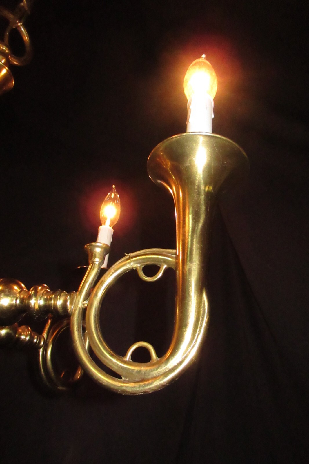 VTG TRUMPET MUSICAL INSTRUMENT HANGING CHANDELIER CEILING FIXTURE FROM ...