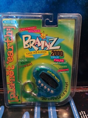 Blue-Box Electronic SPORTS TRIVIA Micro BRAINZ Electronic Led Key Chain ...