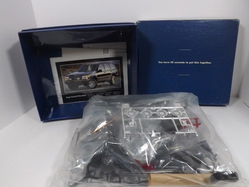 Jeep Grand Cherokee Model Kit 1995 Plastic Unbuilt Ryder Promo Lindberg ...
