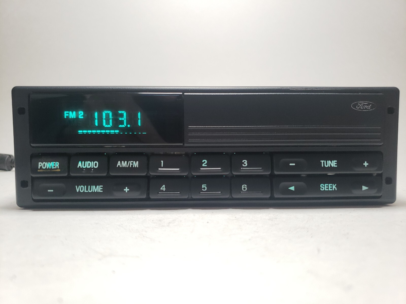 Ford OEM cassette player RADIO Mustang F150 Econoline Contour Ranger 90 ...