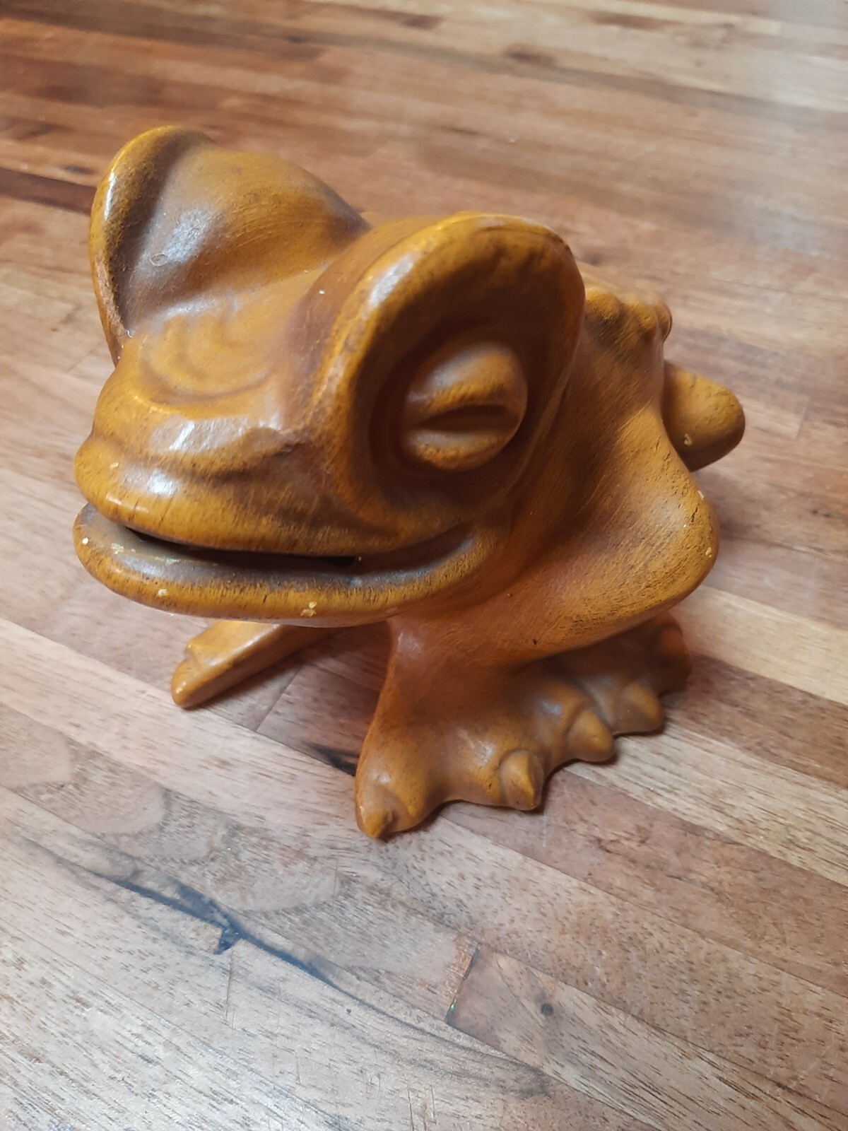 Vintage HAEGER Retro Ceramic Yellow Winking Frog Coin Bank With Glass ...
