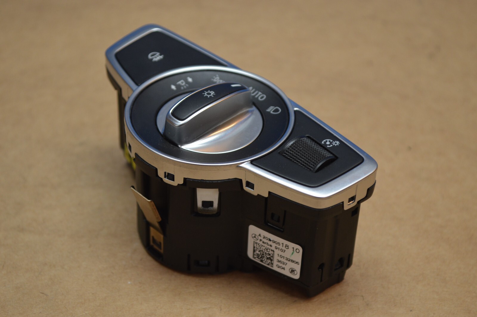 2018 W205 MERCEDES BENZ C63 AMG HEADLIGHT LAMP SWITCH PANEL 2059051810 ...