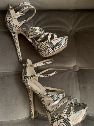 BEBE snakeskin print platform heels sandals - Gem