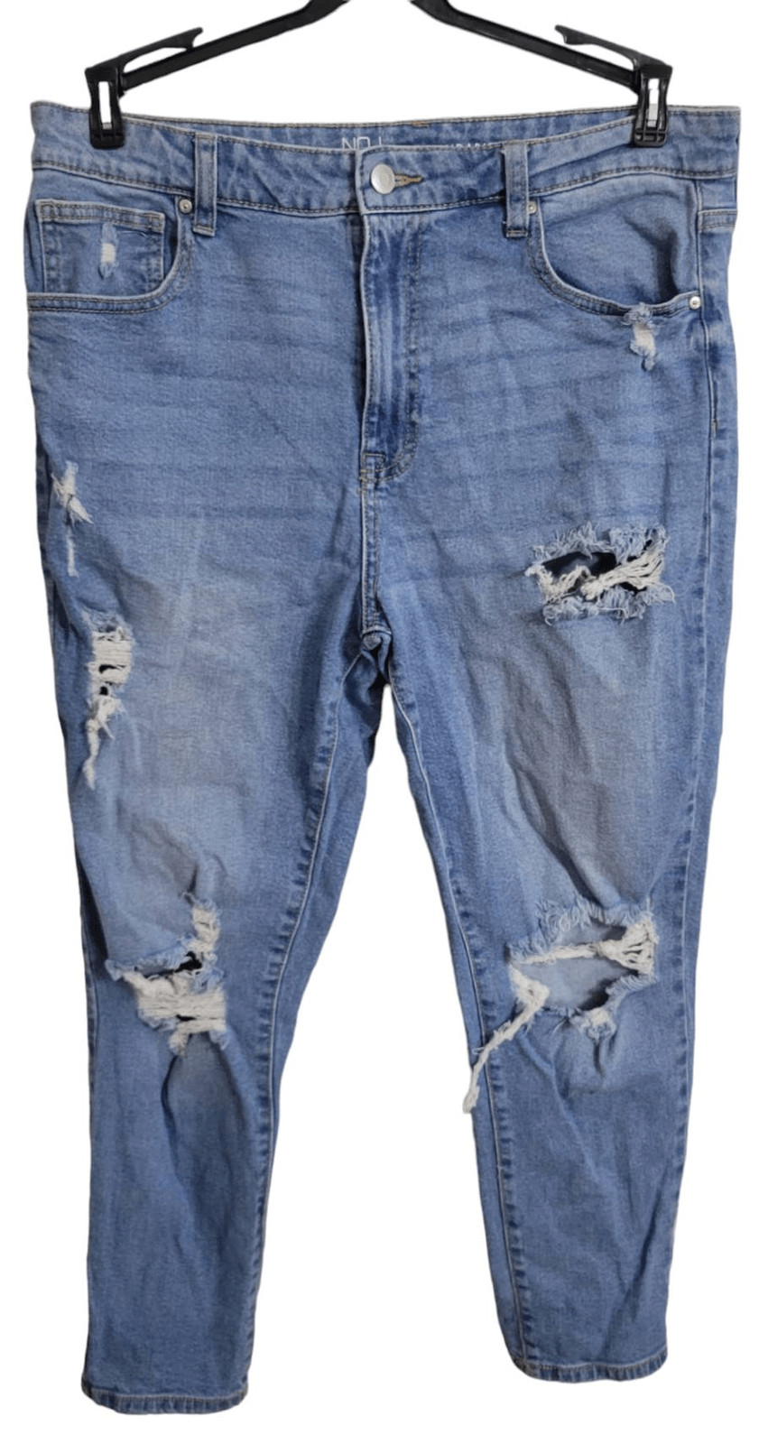 No Boundaries Distressed Holey Jeans Size 13 Juniors - Gem