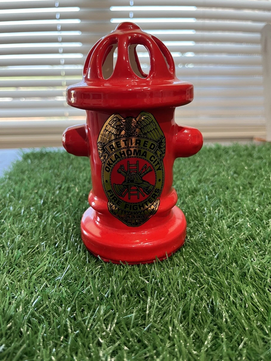 FIRE TRUCK AND FIRE HYDRANT PEN HOLDER - glwec.in