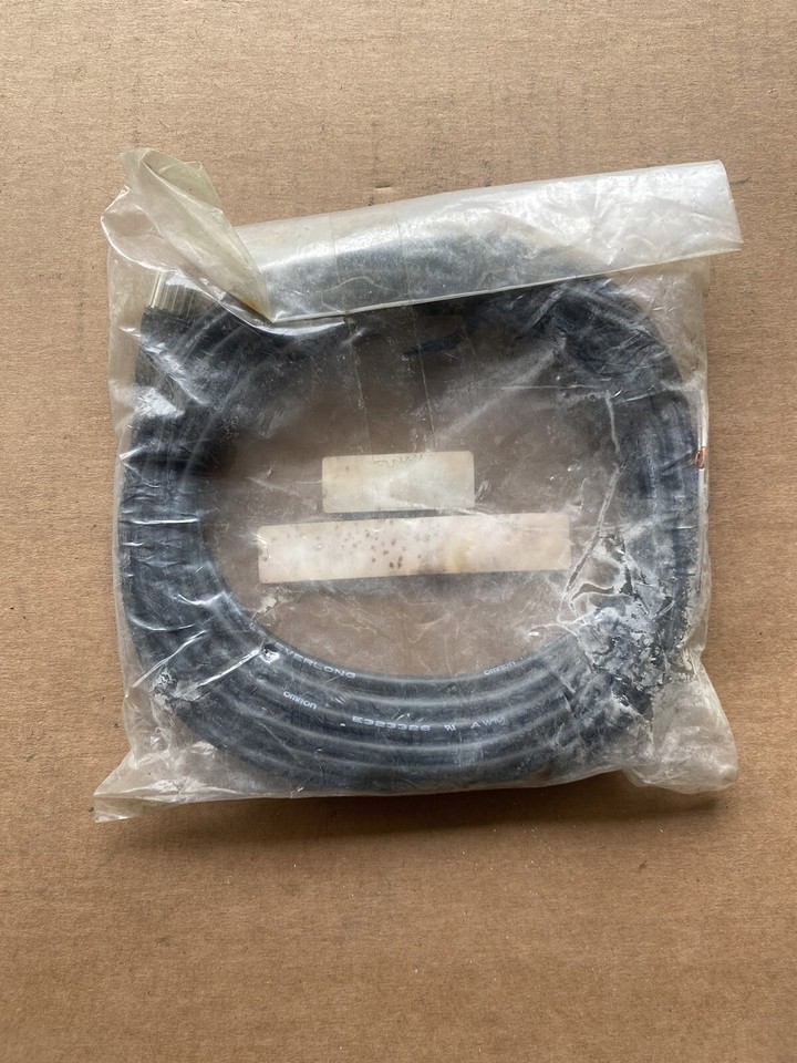 NEW Omron XS2F-M12PVC4S5M Sensor Connection Cable | eBay