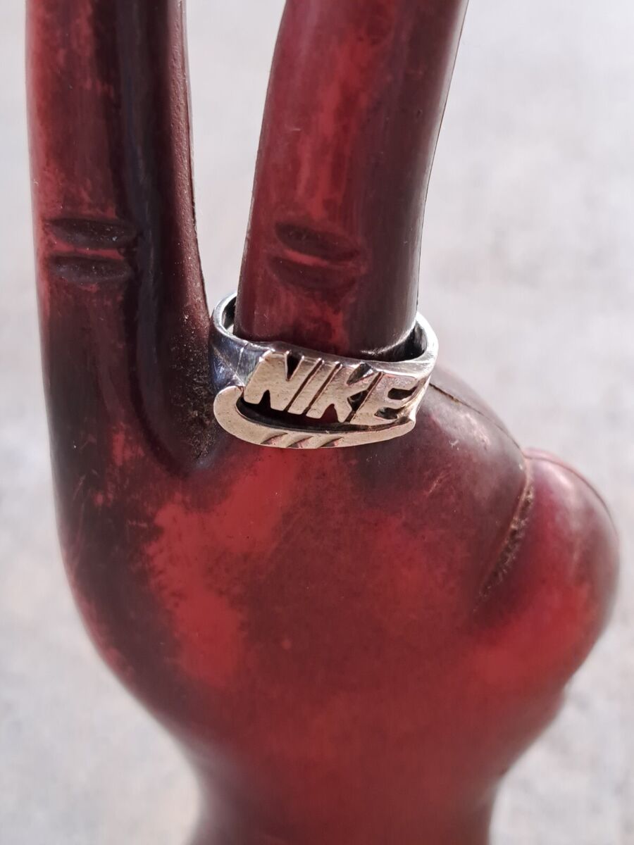 Vintage 925 Sterling Silver Nike Spellout 1980/90s Swoosh Vintage 925 Sterling Silver Nike Spellout 1980/90s Swoosh